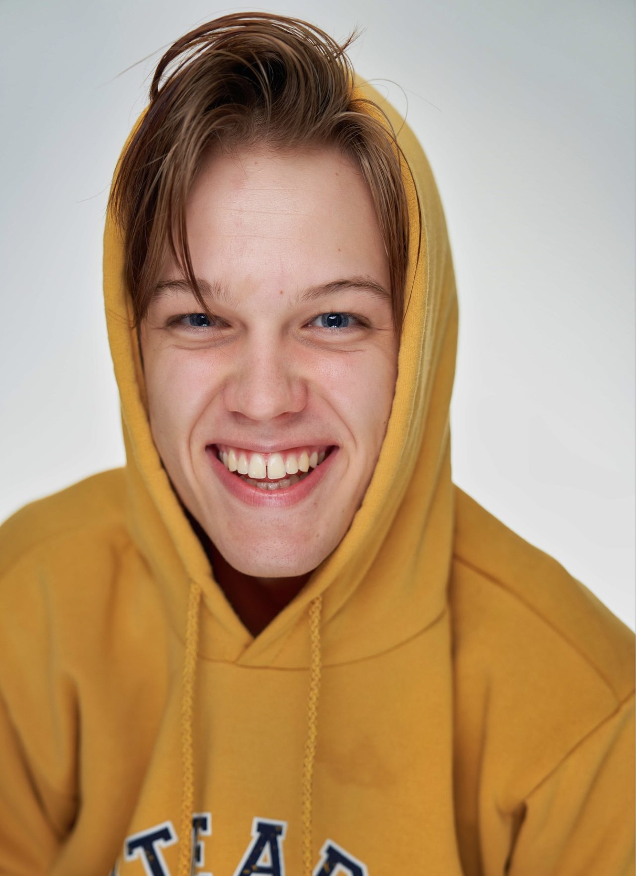 Oliver Cameron | Actor and Musician